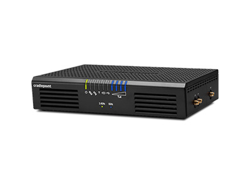 Cradlepoint AER1600 LTE Cat6 NetCloud Essential 1Y hos Loh Electronics AB