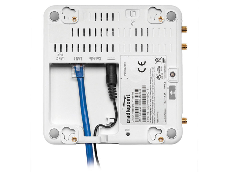 Cradlepoint ARC CBA850 4G LTE Router hos Loh Electronics AB